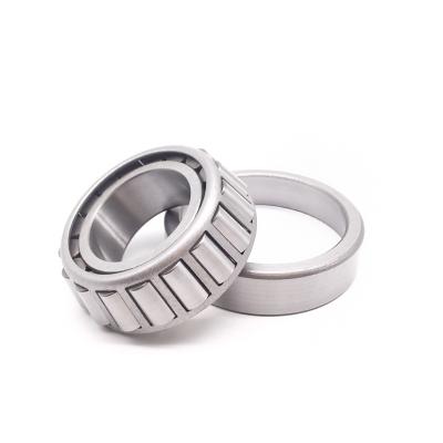 China High Precision Single Row Tapered Roller Bearing 30318 90x190x46.5mm Steel Cage for sale