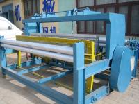 China 5mm 12mm Hydraulic Crimped Wire Mesh Machine 2000mm For Ore Screening for sale