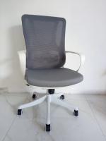 China Adjustable Seat Height Mesh Office Staff Chair with PU Nylon Castors and Multi Angle Head Support for sale