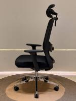 China Mesh Fabric Foldable Staff Chair PU Nylon Castors With Adjustable Head Support for sale