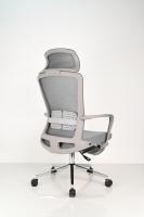 China Luxury footrest office chair with retractable footrest for sale