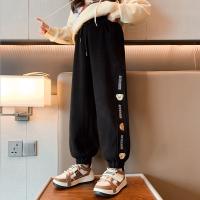 China Cotton Blended Embroidered Loose Grey Girls Joggers Pants Plus Velvet Thickened for sale