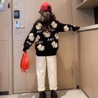 China Children's set Bear Sweater embroidery craft autumn/winter thickened knitting two-piece set for children 4-16 years old for sale