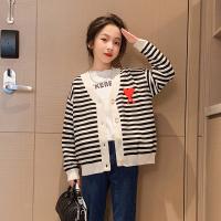 China Classic Round Neck Warm Childrens Coats Black And White Striped Knitted Cardigan Jacket for sale