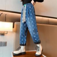 China Korean Edition Blue Childrens Girls Jeans Pants With Adjustable Waist for sale