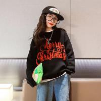 China Spring Autumn Beige Black Crewneck Christmas Sweater Loose Version for sale