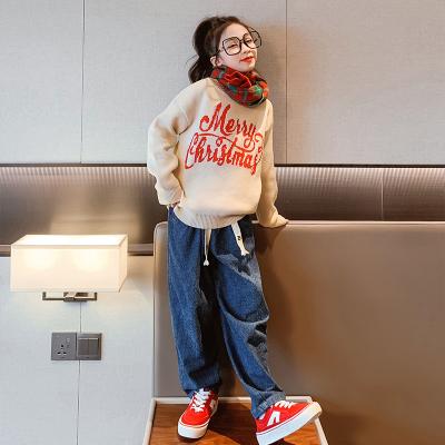 China Fall Winter Girls Knit Crew Neck Sweater Jumper Skin Friendly for sale