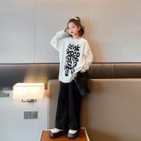 China Girls Trend Childrens Spring Clothes Letters Round Neck Knitted Jumper for sale