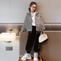 China Teen Girls Hooded Black And White Striped Jacket Smiley Face Printed for sale