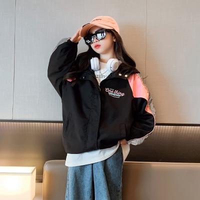 China Spring Autumn Warm Childrens Coats Black Monogrammed Print For Girls Aged 4-16 for sale
