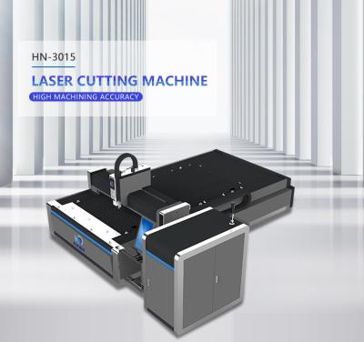 China 1500 X 3000 Raycus 1000W Stainless Carton Metal Cutter Fiber Laser Cutting Machine for sale