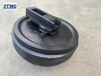 China DX520 Front Idler 140701-00037 With Integral Forging For Doosan DX520 Excavator Undercarriage Track Replacement for sale
