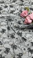 China For Ladies Luxary Flower Sequin Embroidery Fabric Lace Fabric For Wedding And Birthday Occasions for sale
