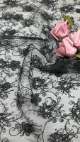China Leafy BLack Lace Durable And Elegant Embroidery Luxary Flower 100% Knit Embroidery Fabric Lace Fabric Wedding Birthday Occasion Beautiful Dress for sale