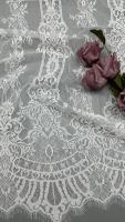 China Leafy Frence Chantilly Lace Flowers Elegant Trim Special Customized For Dress For Wedding Dresses for sale