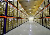 China Steel Rolled Very Narrow Aisle Racking Optional Colors Industrial Equipment for sale