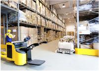 China 4.5T Per Layer Industrial Storage Racks Heavy Duty , Heavy Pallet Racking for sale