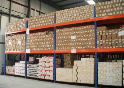 China Adjustable 6000mm Heavy Duty Pallet Racking System Robot Welding for sale