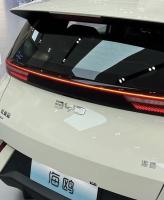 China 4 Wheel BYD Seagull EV SUV 5 seater Pure Electric Vehicle for sale