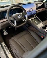 China Denza Z9 2024 630km four-wheel drive Max version medium and large new energy vehicle for sale