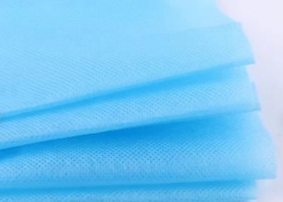 China Hydrophobic PP Spunbonded Nonwoven Fabric 10 - 50gsm For Mask Outer Layer for sale