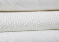 China Breathable Spunlace Nonwoven Fabrics Wet Wipes Raw Material Strong Water Absorption for sale