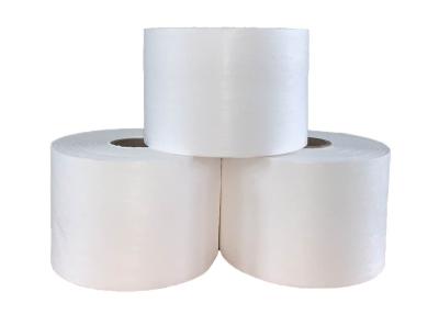 China Adult Diaper PP Spunbond Nonwoven Fabric 15 / 16 / 17GSM OEM Customized White for sale