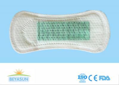 China OEM 155mm Natural Thin Breathable Panty Liners Wingless Sanitary Napkins for Women for sale