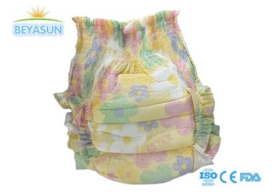 China OEM Ultra Thin Baby Diaper Pull Up Pants 0.2cm Japan SAP 600-900mL Absorbency for sale