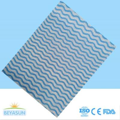 China Half Cross Spunlace Nonwoven Fabric 10mm-2200mm Width 38-100gsm for Heavy Duty Wipes for sale