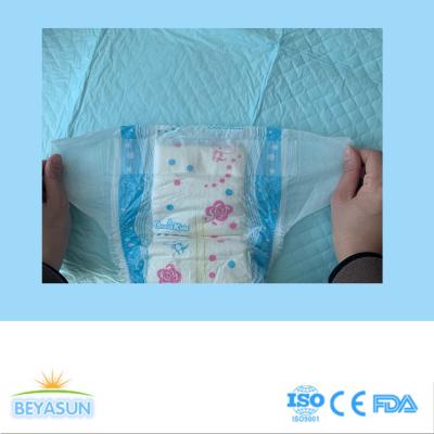 China Non Woven Topsheet Infant Baby Diapers with Aloe Liner 3-8kg 420ml Absorbency for sale