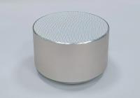China CE ROHS Certified Portable Bluetooth Speaker Hands Free 69x69x42mm 135g for sale