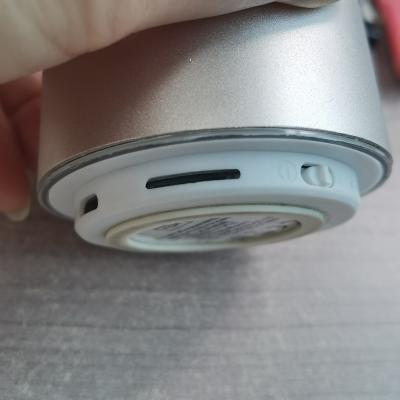 China Portable Bluetooth Speaker 69x69x42mm DC5V 1A with FM Radio Wireless Speaker for sale