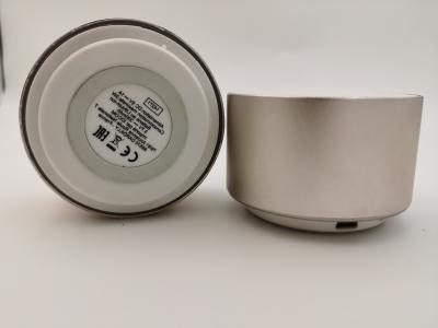 China CE ROHS Certified Wireless Portable Bluetooth Speaker 69x69x42mm Hands Free for sale