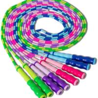 China Adjustable Length Beaded Jump Rope 2600mm Nylon Rope with Wavy Handle for Kids Fitness for sale