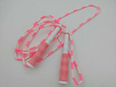 China Adjustable Beaded Skipping Rope 2600mm Nylon Rope PP TPE Handle for Kids Teens for sale