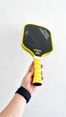 China Adult Carbon Fiber 16mm Pickleball Paddle 42x18cm Frosted Surface for Spin Control for sale