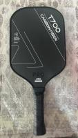 China Adult Carbon Fiber 16mm Pickleball Paddle 42x18cm Frosted Surface for Spin Control for sale