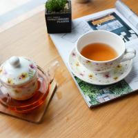 China One Person Afternoon Tea Ceramic Cup and Saucer with Sustainable Tea Infuser Strainer for sale