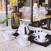 China Business Gifts Occasion Vintage Porcelain Tea Cups And Saucers With Golden Handle for sale