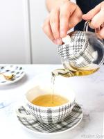 China Convenient One Person Porcelain Tea Infuser Mug With Glass And Stackable Teapot for sale