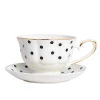 China Ceramic Tea Set In European Style Porcelain Teapot Cups And Saucers For Afternoon Tea for sale