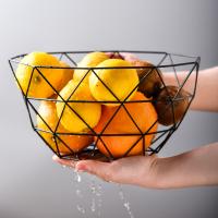China Iron Art Luxury Gold Line Metal Fruit Basket Ideal For Party Vegetable Container for sale