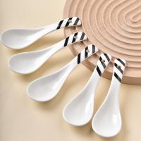 China Upgrade Your Dining Experience With Decal Ramen Soup Spoons In Chinese Ceramic Set for sale