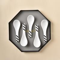 China Upgrade Your Dining Experience With Decal Ramen Soup Spoons In Chinese Ceramic Set for sale