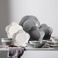 China 12 Person Party Tableware 16 Pcs Ceramic Dinner Set Nordic Porcelain Decorations for sale