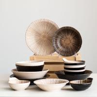 China Plant Pattern Type Ceramic Dinnerware Set Dishes Luxury Vietnam Nordic Floral Flower Shape for sale