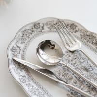China Plant Pattern Dinnerware Sets Luxury Porcelain Dinner Set For 12 People In Europe Style for sale