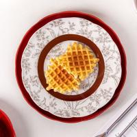 China Floral Red Table Mat Included 6-Piece Porcelain Dinnerware Set For Chinese Year for sale