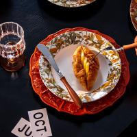 China Turkish Style Porcelain Dinnerware Sets With Under Glazed Technique And Floral Design for sale